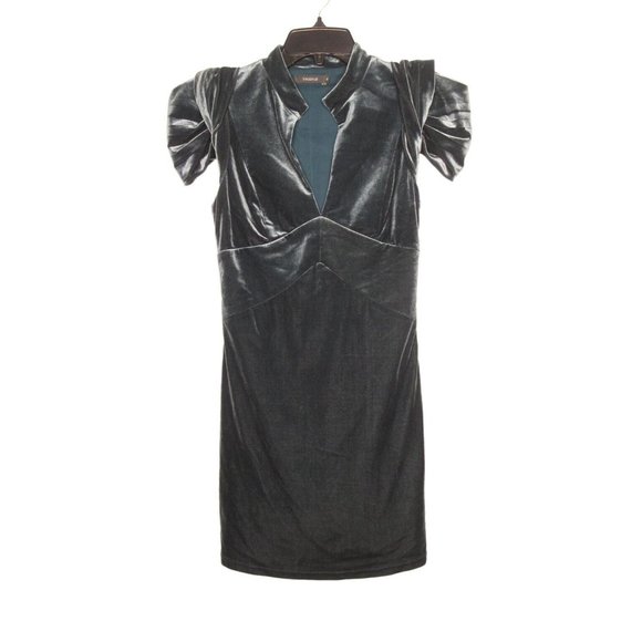 Theme | Dresses | Revolve Theme Green Velvet Dress Small Mini Vneck ...